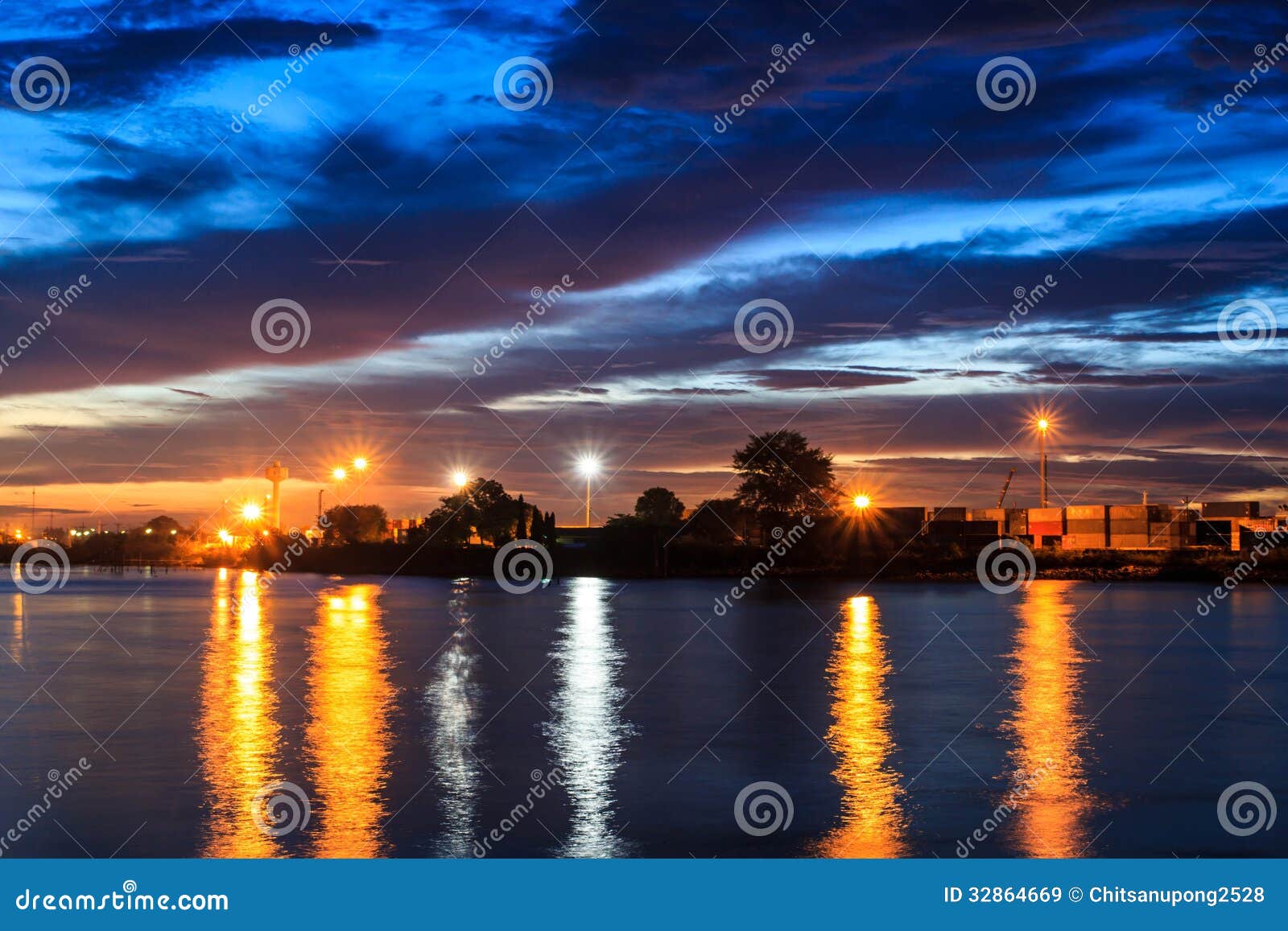 The evening sky. stock image. Image of orange, nature - 32864669