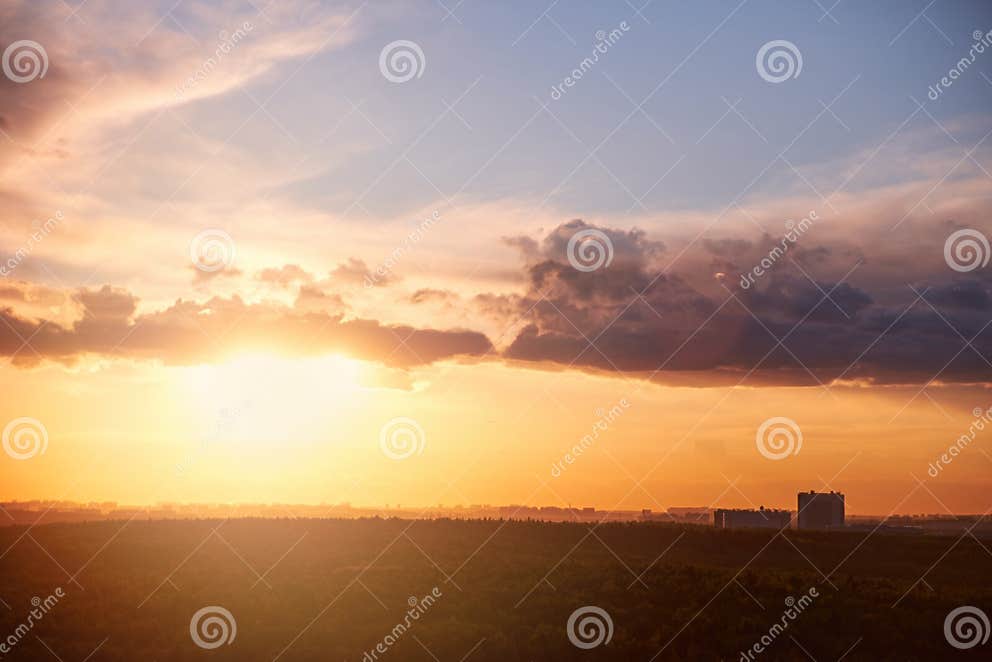 Evening Sky with Setting Sun through Clouds at Sunset, Cloudy Landscap ...