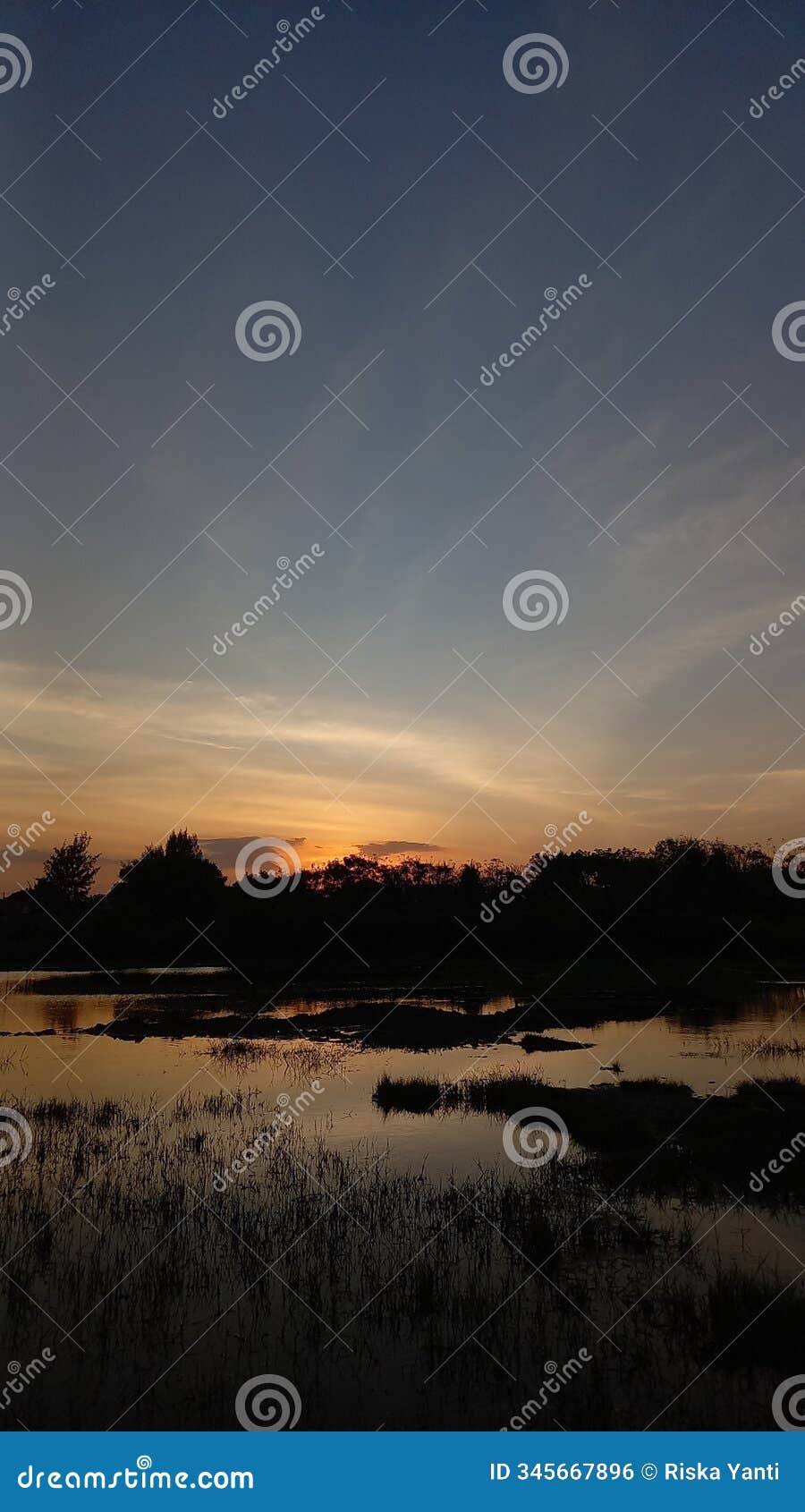 Evening Sky Silhouette Twilight Over Water Stock Photo - Image of ...