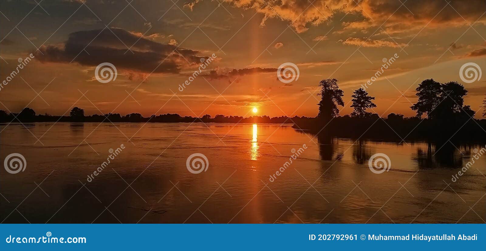 The Evening Sun Over the River Stock Image - Image of sunset, dawn ...