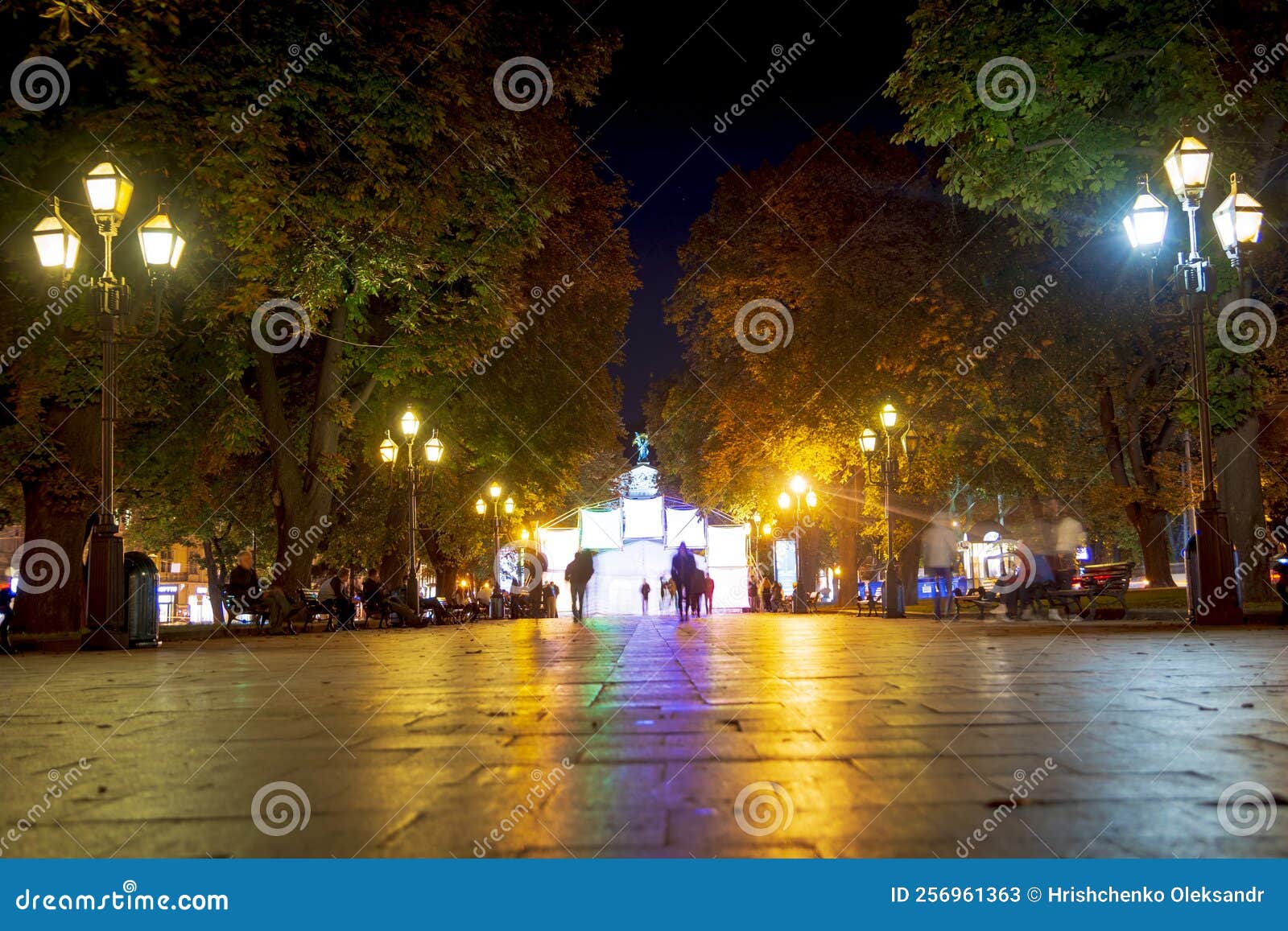 Evening Town Square. Resting Place People Stock Image - Image of europe ...