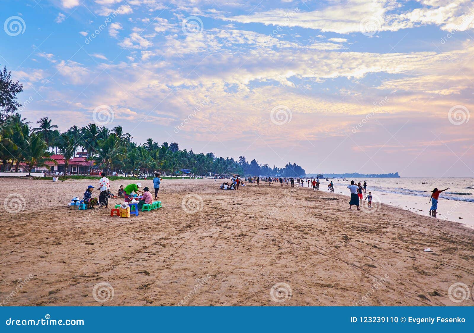 Evening Walk Along The Beach Chaung Tha Myanmar Editorial Image Image Of Beach Ngwesaung