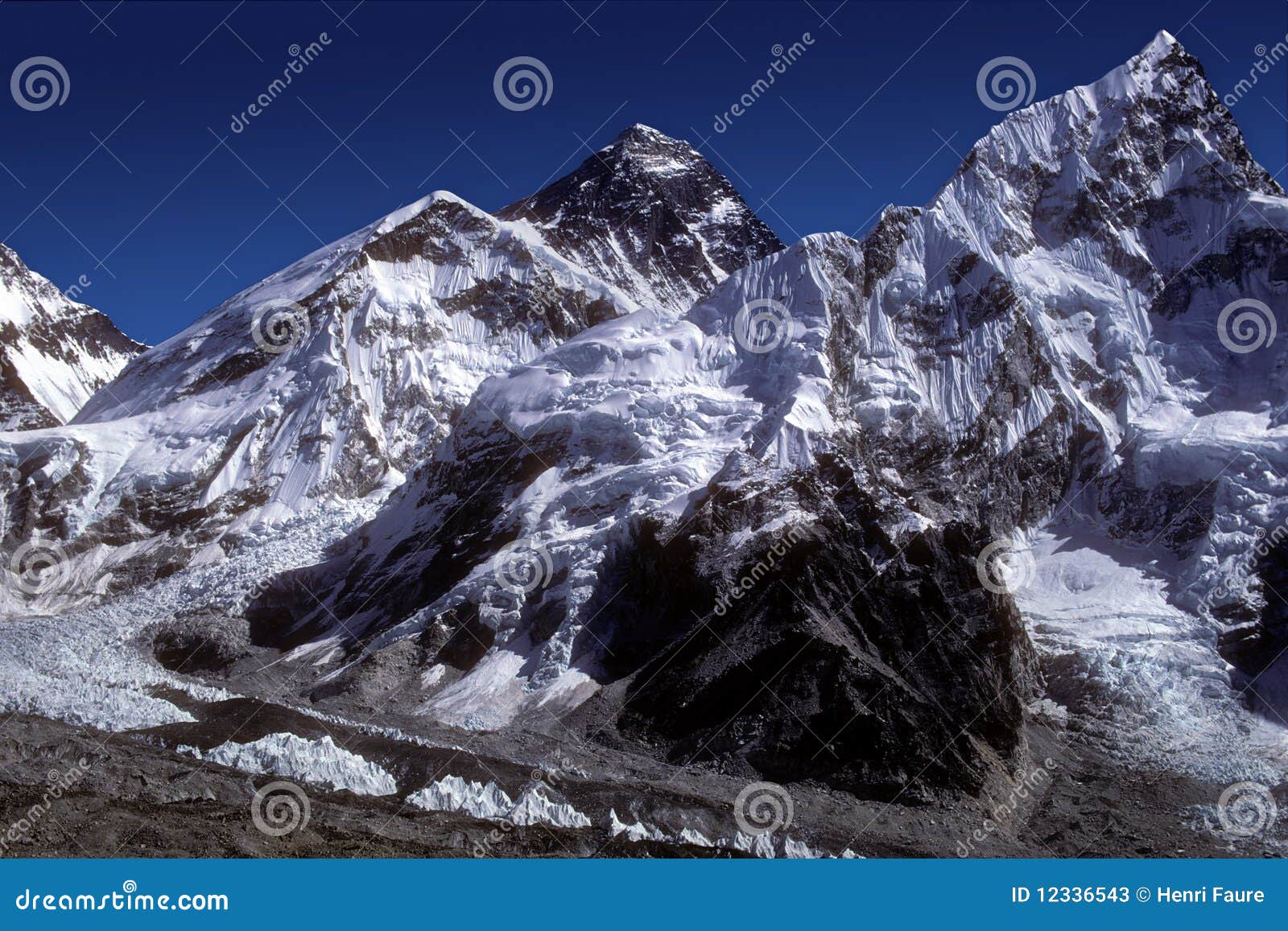 Everest 8848 m. Nepal stock image. Image of glacier, breathe - 12336543