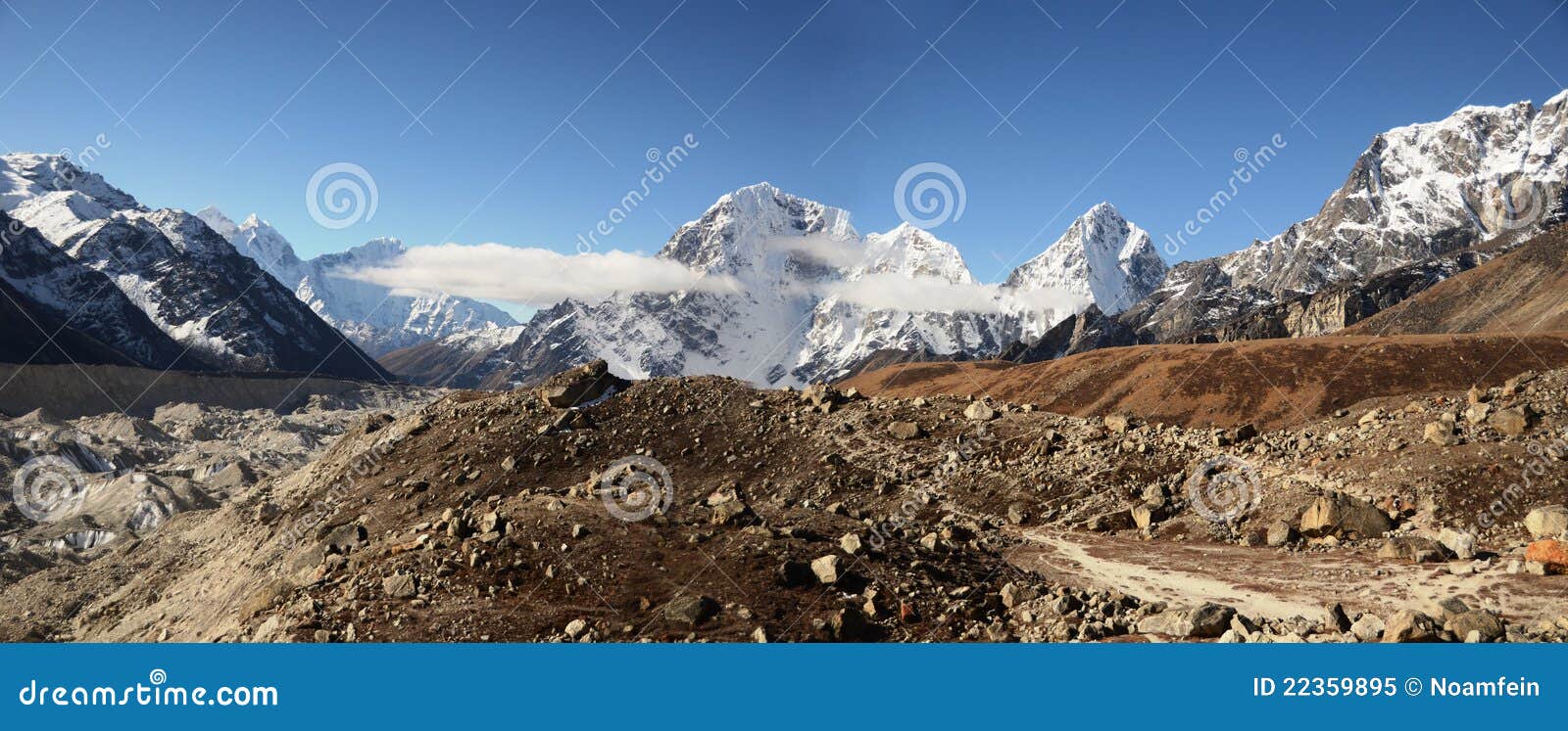 Everest ridge stock image. Image of everest, landmark - 22359895