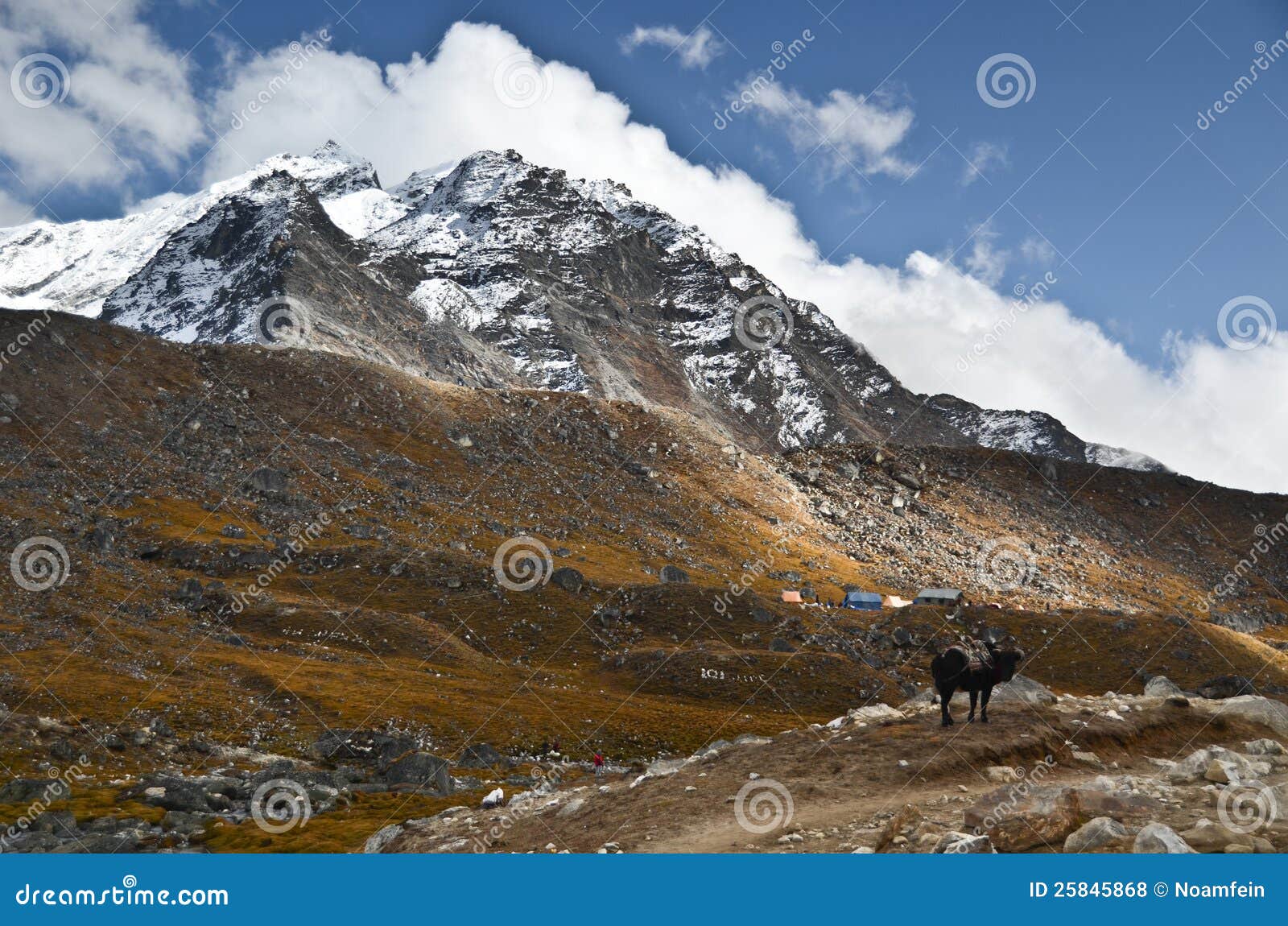 Everest trail landscape stock photo. Image of chew, historic - 25845868