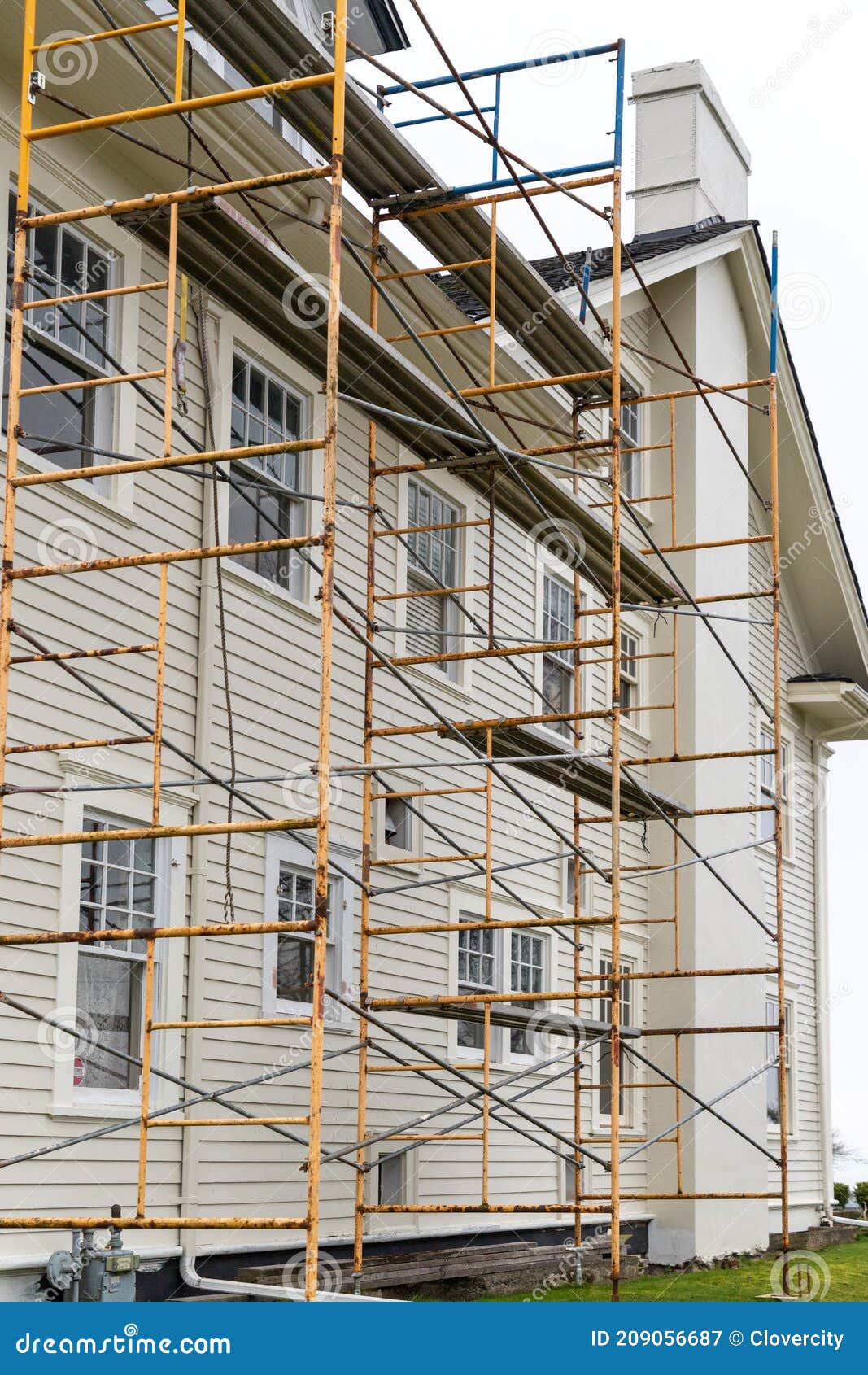 Scaffolding On Side Of New Large House Editorial Image | CartoonDealer ...