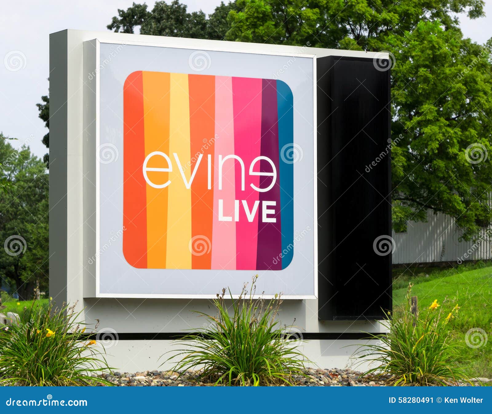 Evine Live Corporate Headquarters Redaktionelles Foto - Bild von kaufen ...