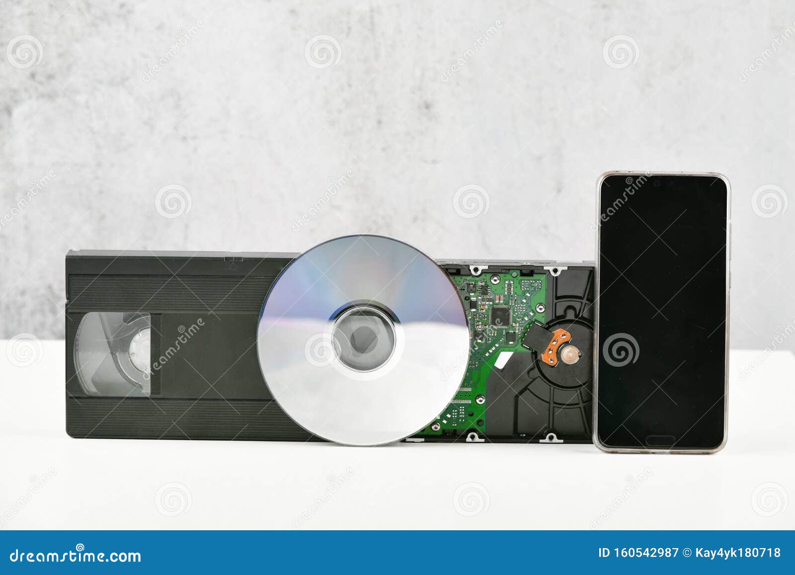 Film Disk Stock Images - Download 1,147 Royalty Free Photos