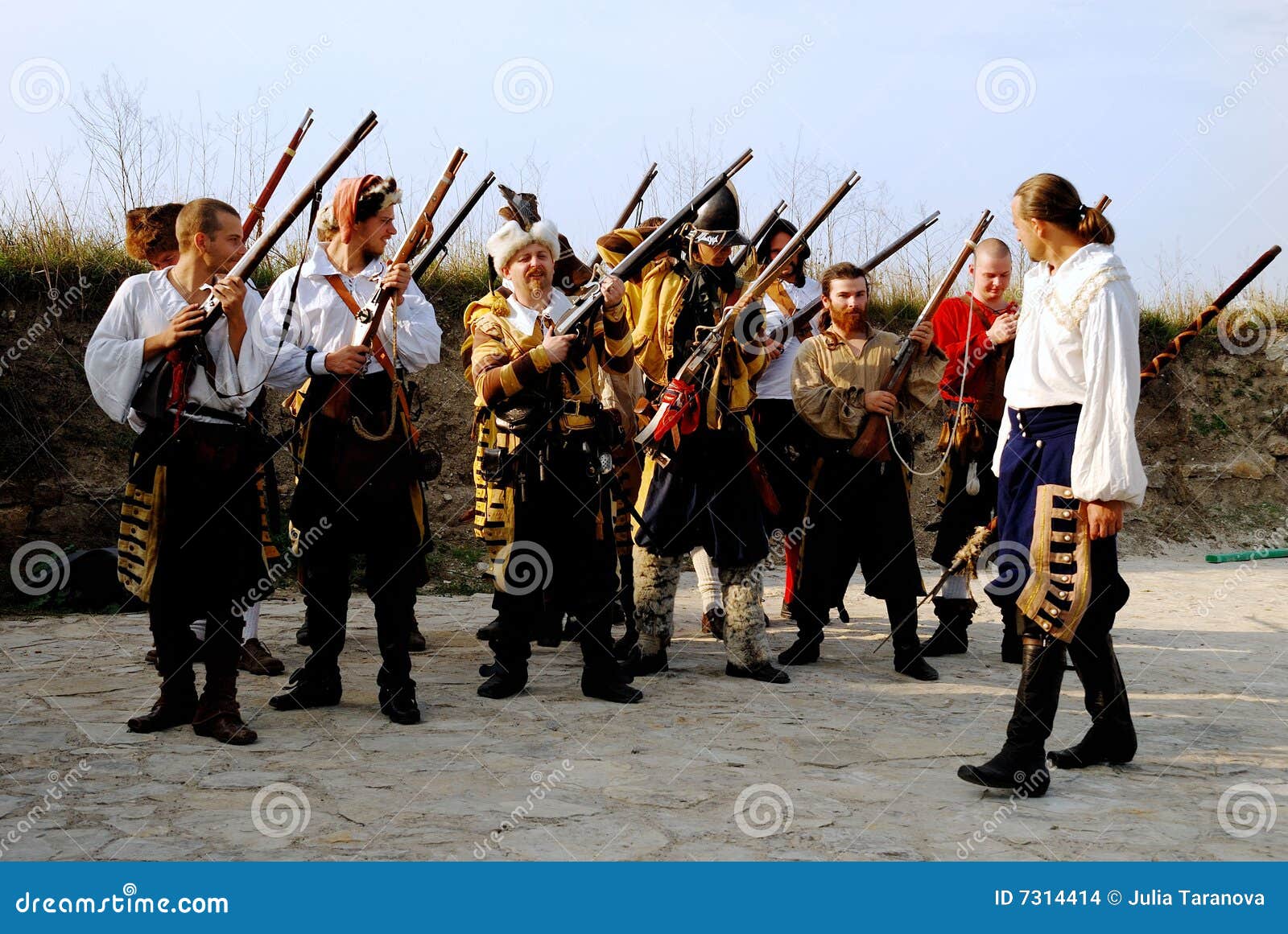 Exército medieval imagem de stock editorial. Imagem de idades - 7314414