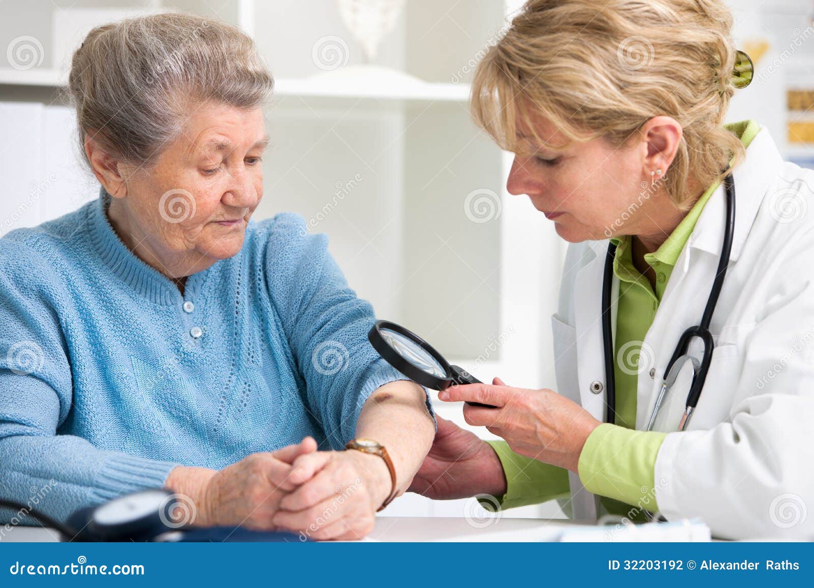 Examen médico foto de archivo. Imagen de control, consulta - 32203192