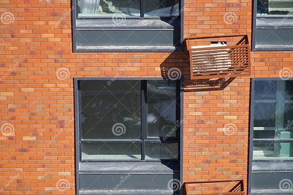 An Example of Installing an External Air Conditioner Unit on the Wall ...
