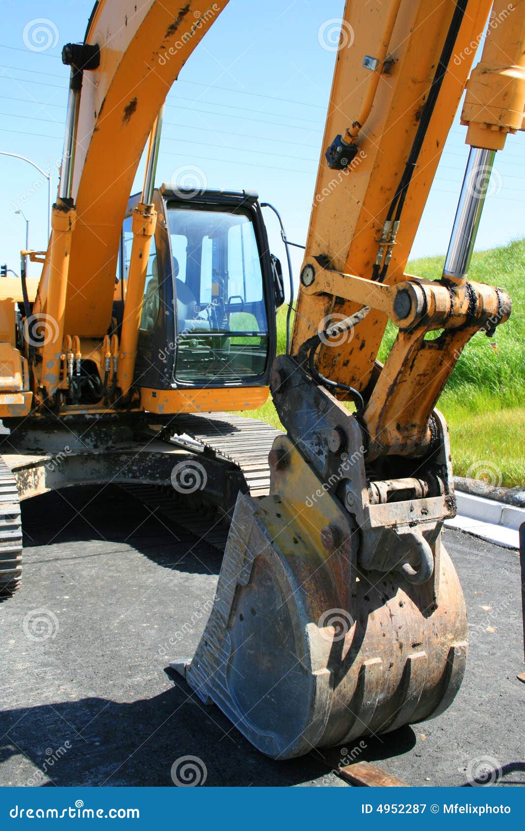 Excavator stock image. Image of digging, claws, digger - 4952287