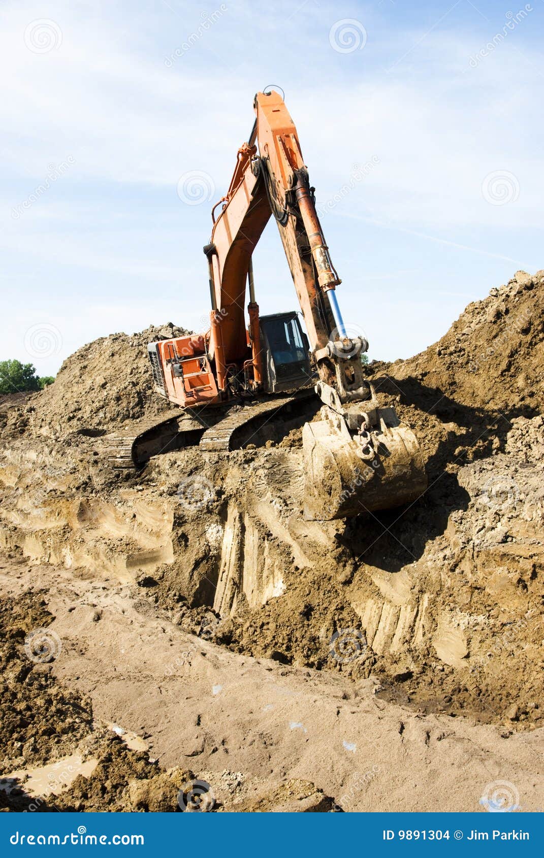 Excavator stock photo. Image of pipeline, trench, bucket - 9891304