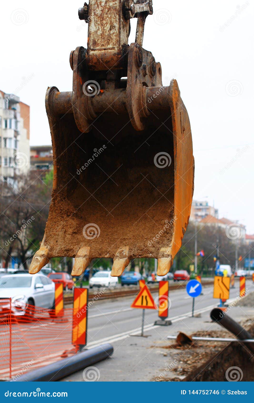 Excavator Bucket Claw Stock Photos - Download 349 Royalty Free Photos