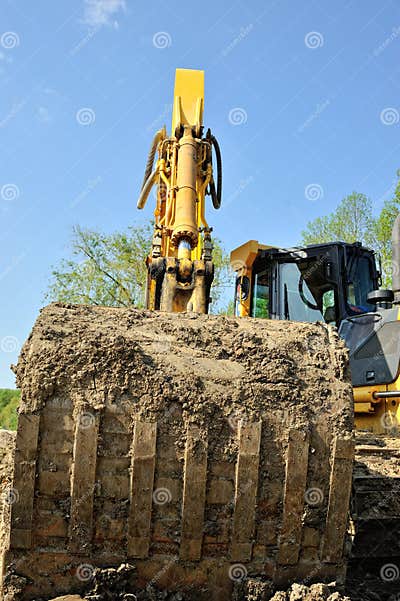 Excavator Bucket Front View Stock Image - Image of danger, angle: 24827603