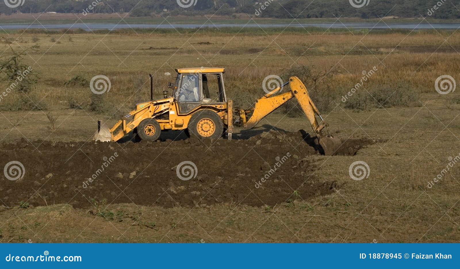 An Excavator or Bulldozer Digging the Ground Stock Image - Image of ...