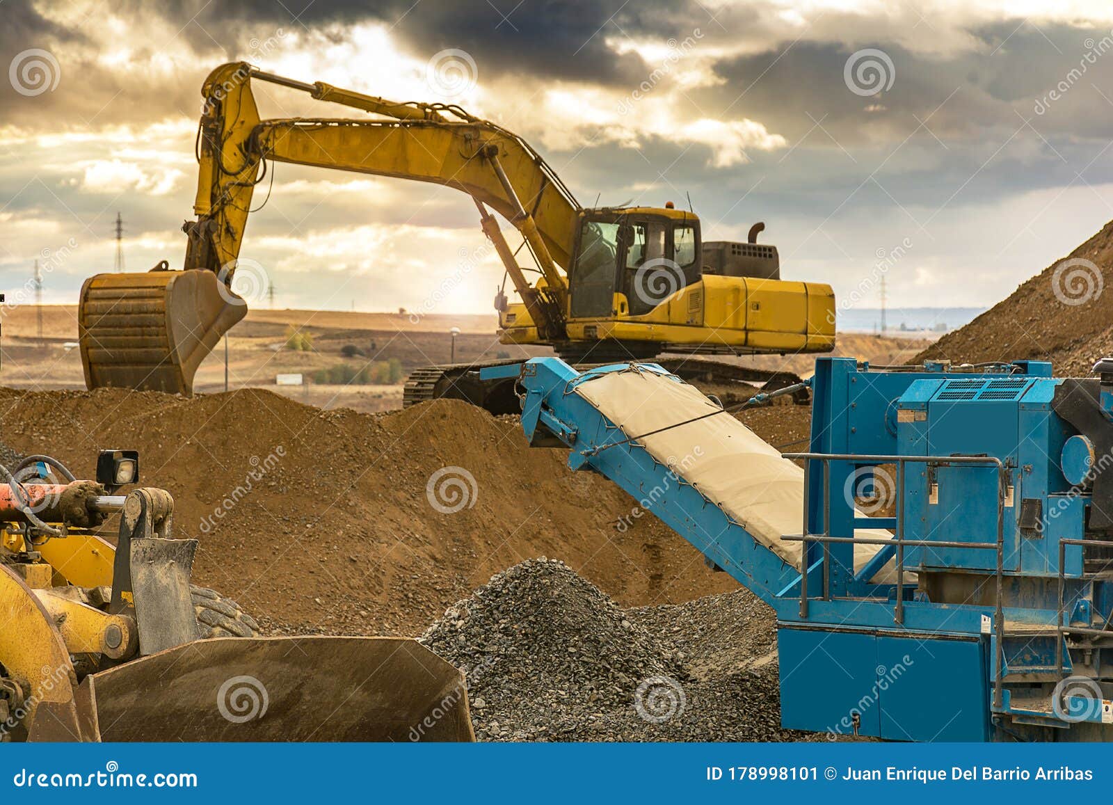 Excavator Collecting Stone in an Open-cast Mine Stock Image - Image of ...