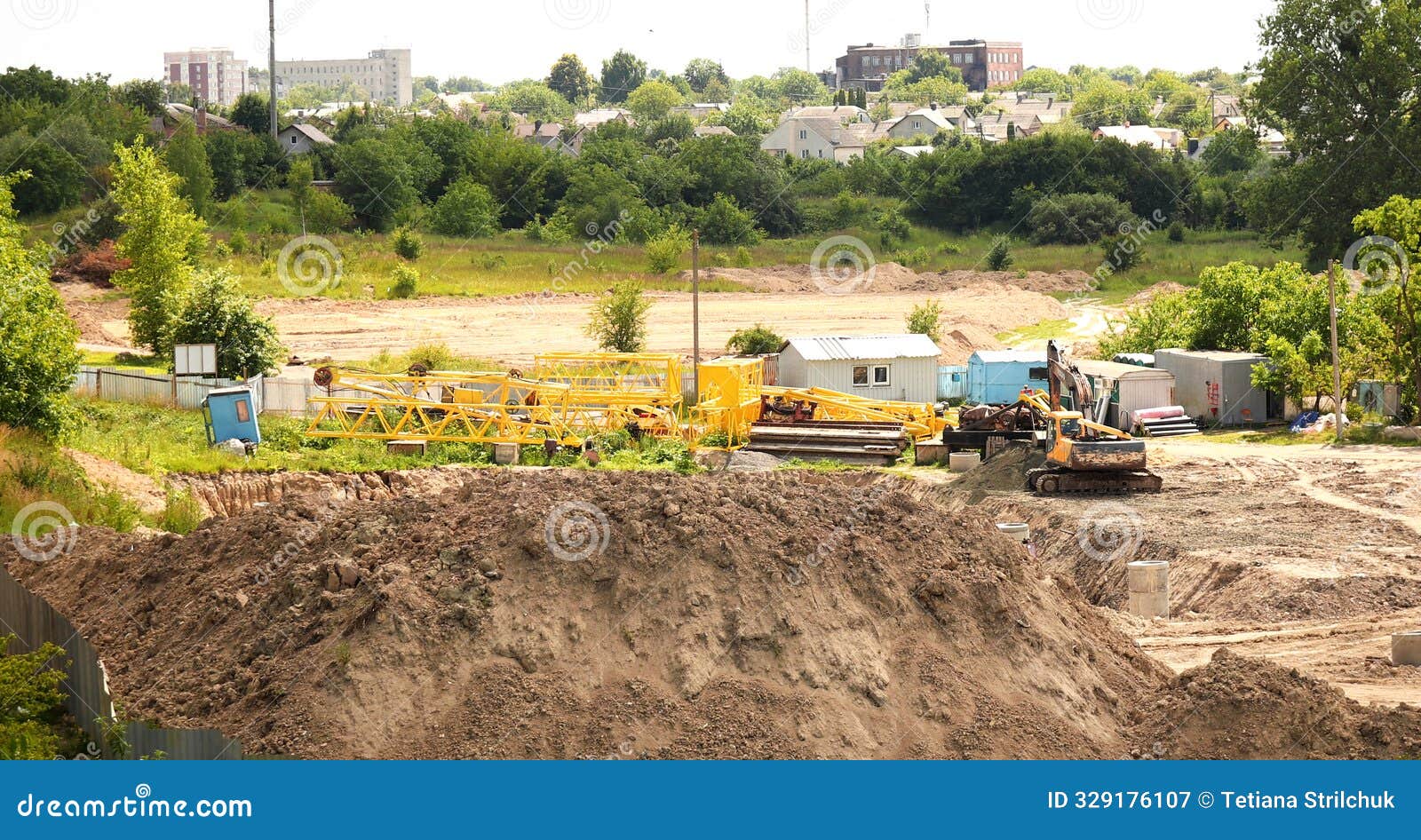 Excavator in a Construction Pit, Heavy Machinery. Engineering Project ...
