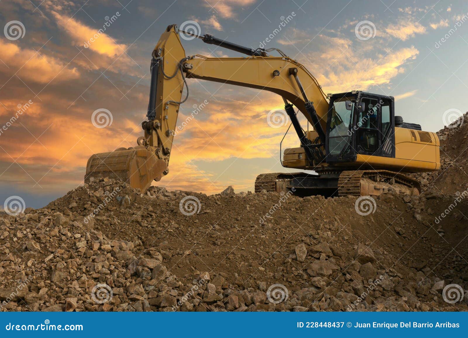 Excavator at a Construction Site, Performing Earth Moving Work Stock ...