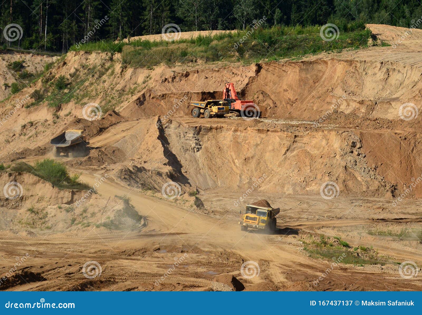 Mining, Loading Coal Into A Dump Truck With An Excavator. Editorial ...