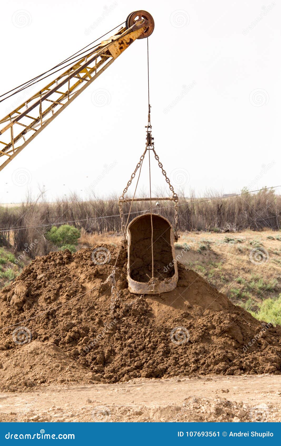 Excavator Digging a Big Bucket Stock Image - Image of construction ...
