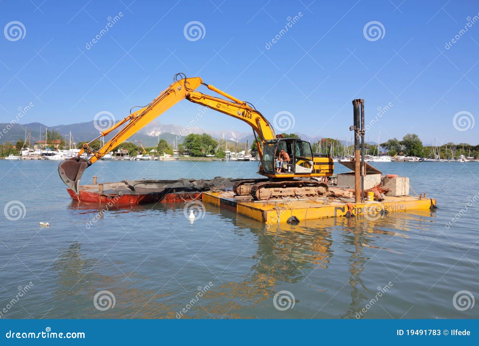 Excavator Dredging on Floating Platform Editorial Stock Photo - Image ...