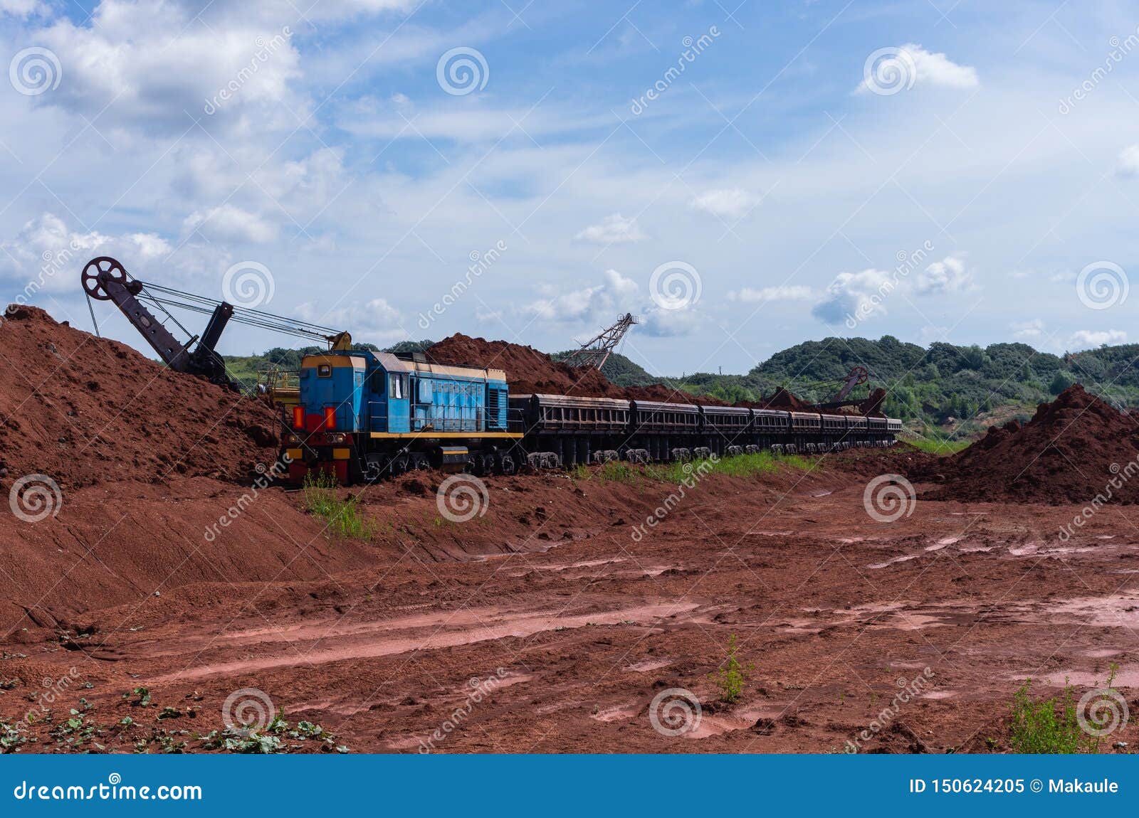 Excavator Loading Clay To the Train Stock Image - Image of mining ...