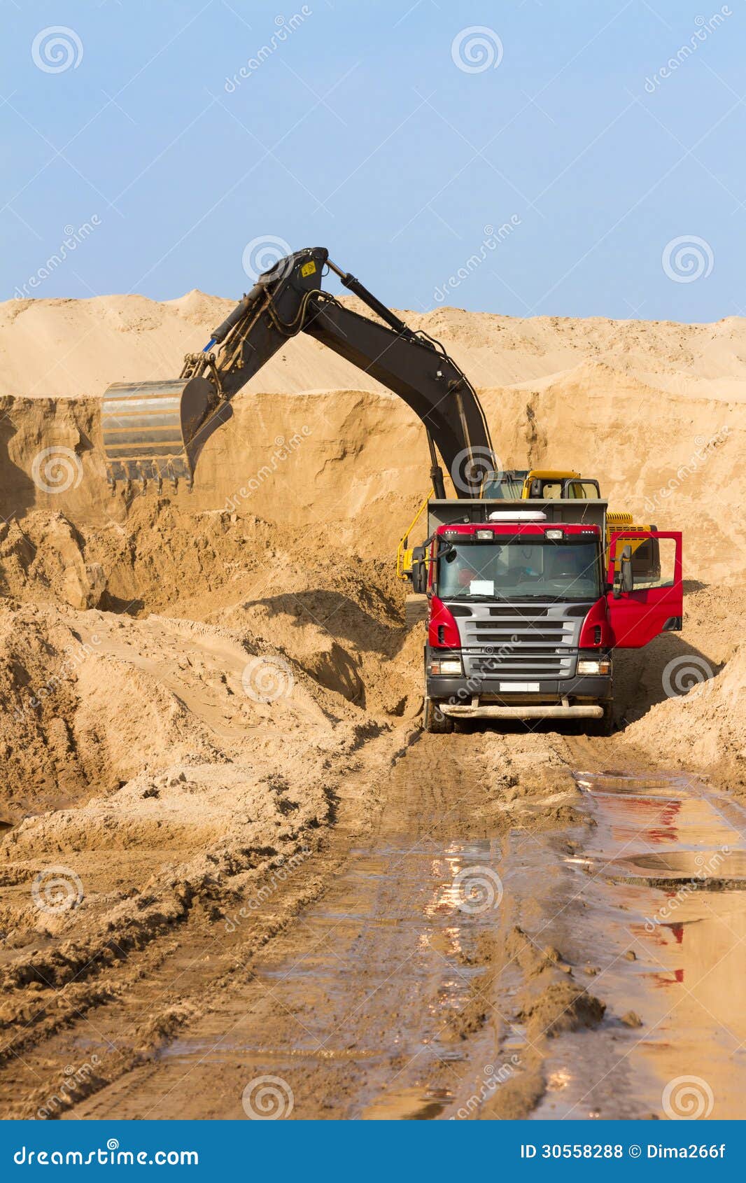 Excavator Loading Dumper Truck Stock Photo - Image of land, sand: 30558288