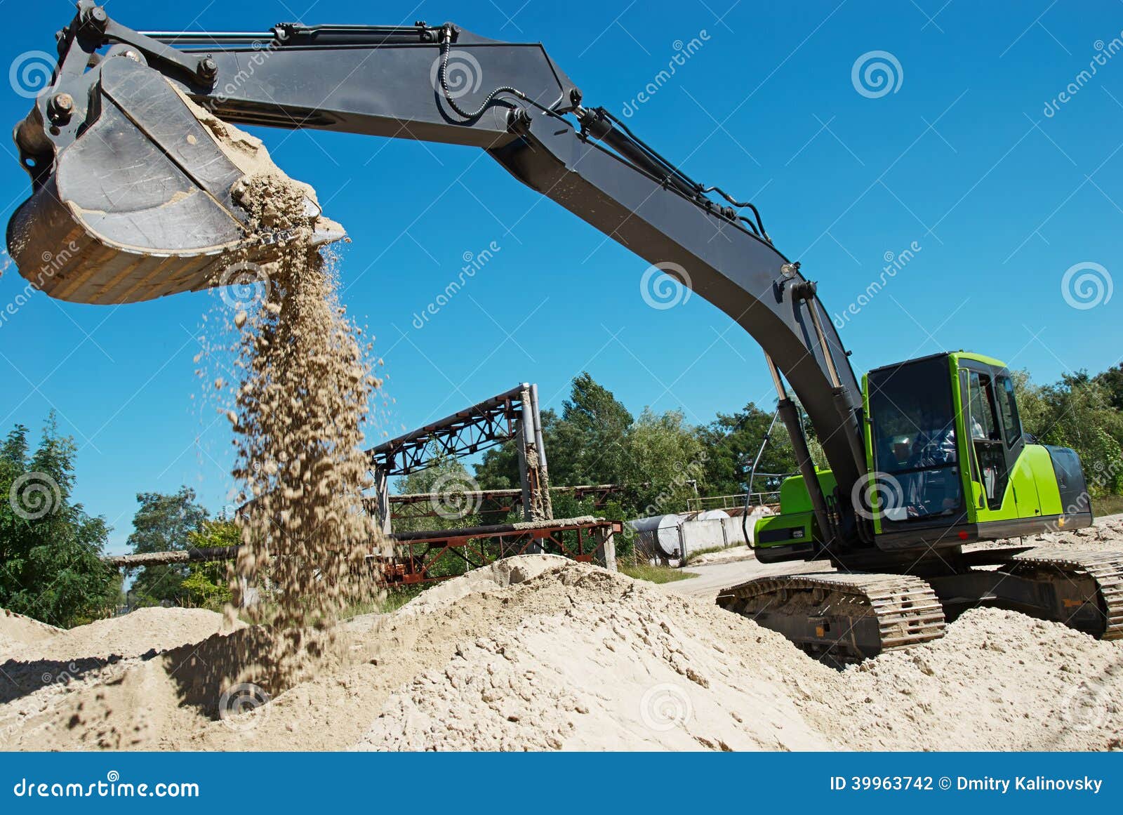 Excavator loading works stock photo. Image of mover, bucket - 39963742