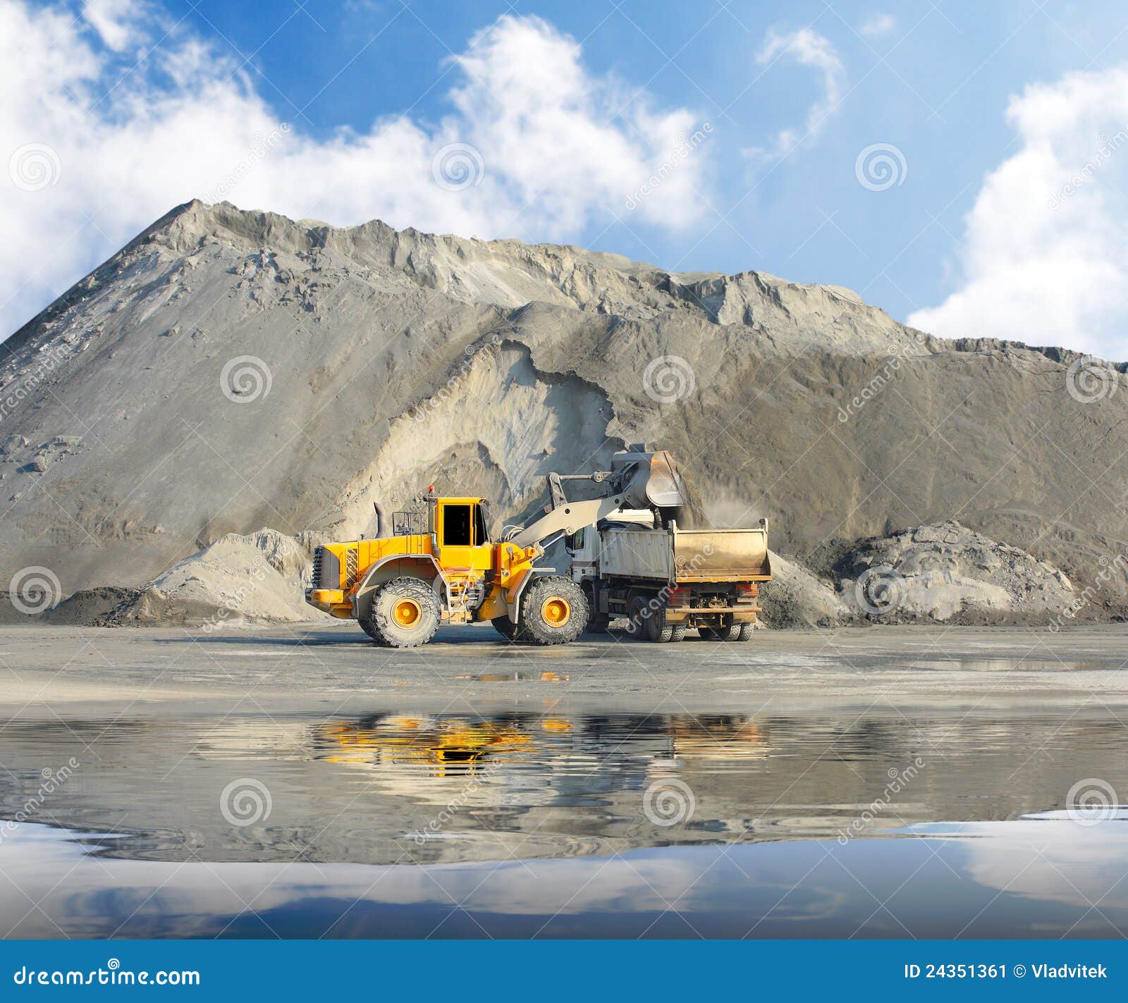 199 Uranium Transport Stock Photos - Free & Royalty-Free Stock Photos ...