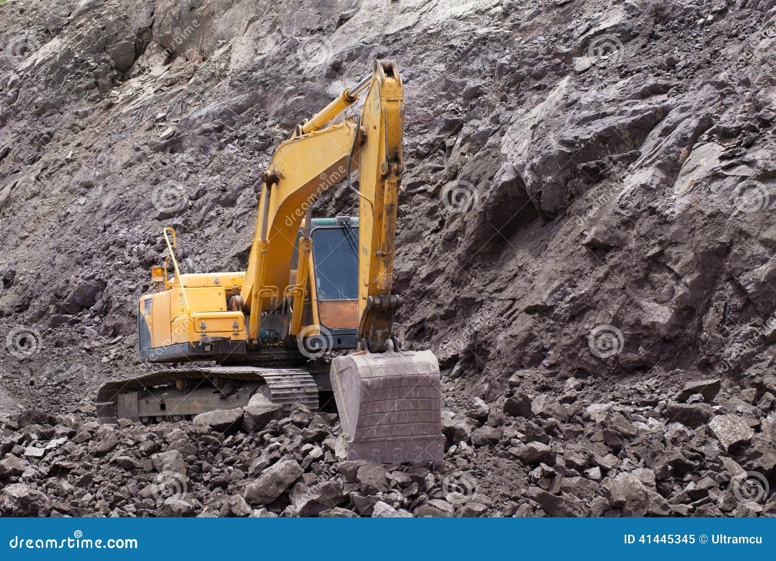 Excavator in the rock mine stock image. Image of dirt - 41445345