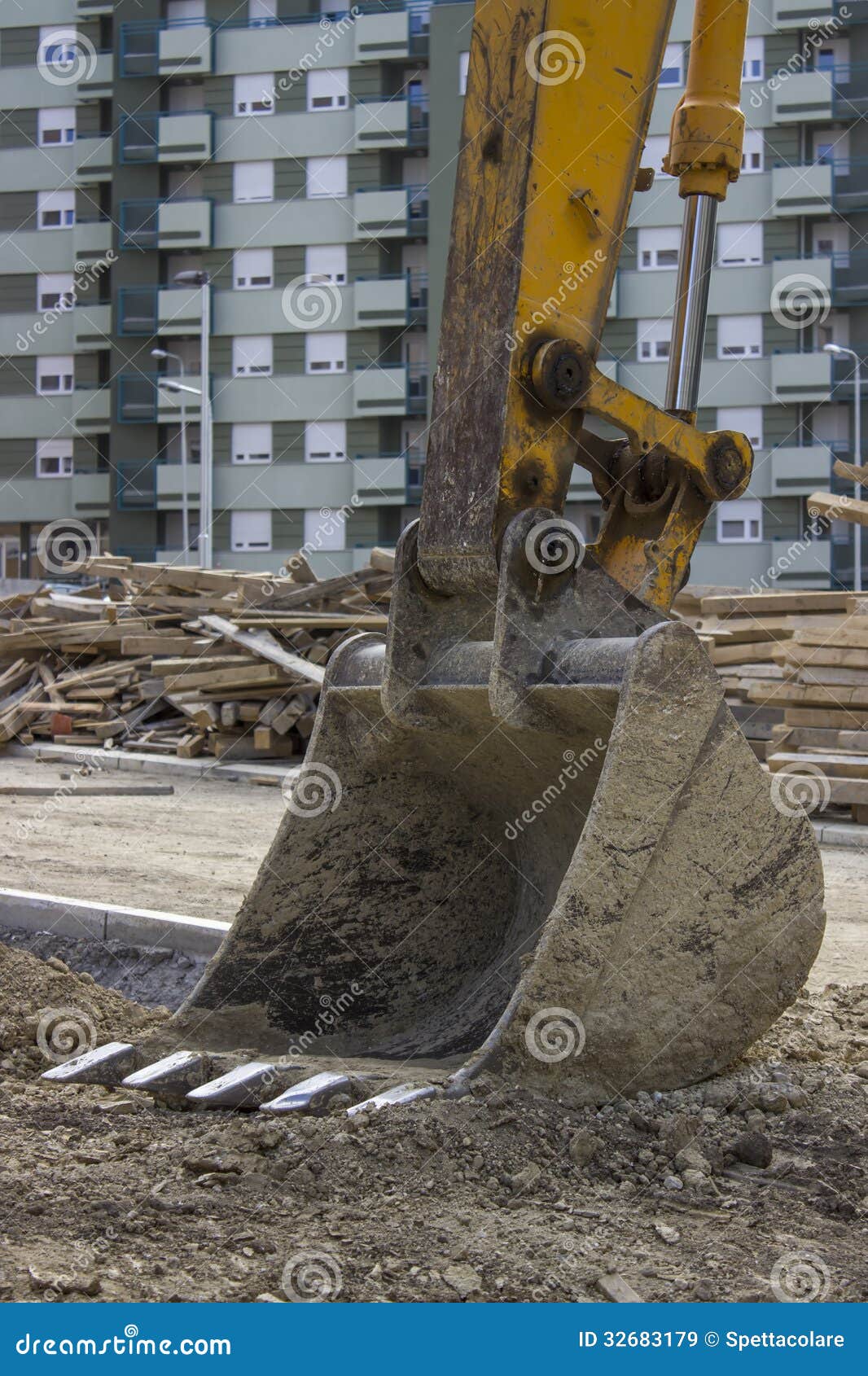 Excavator scoop stock image. Image of digging, construction - 32683179