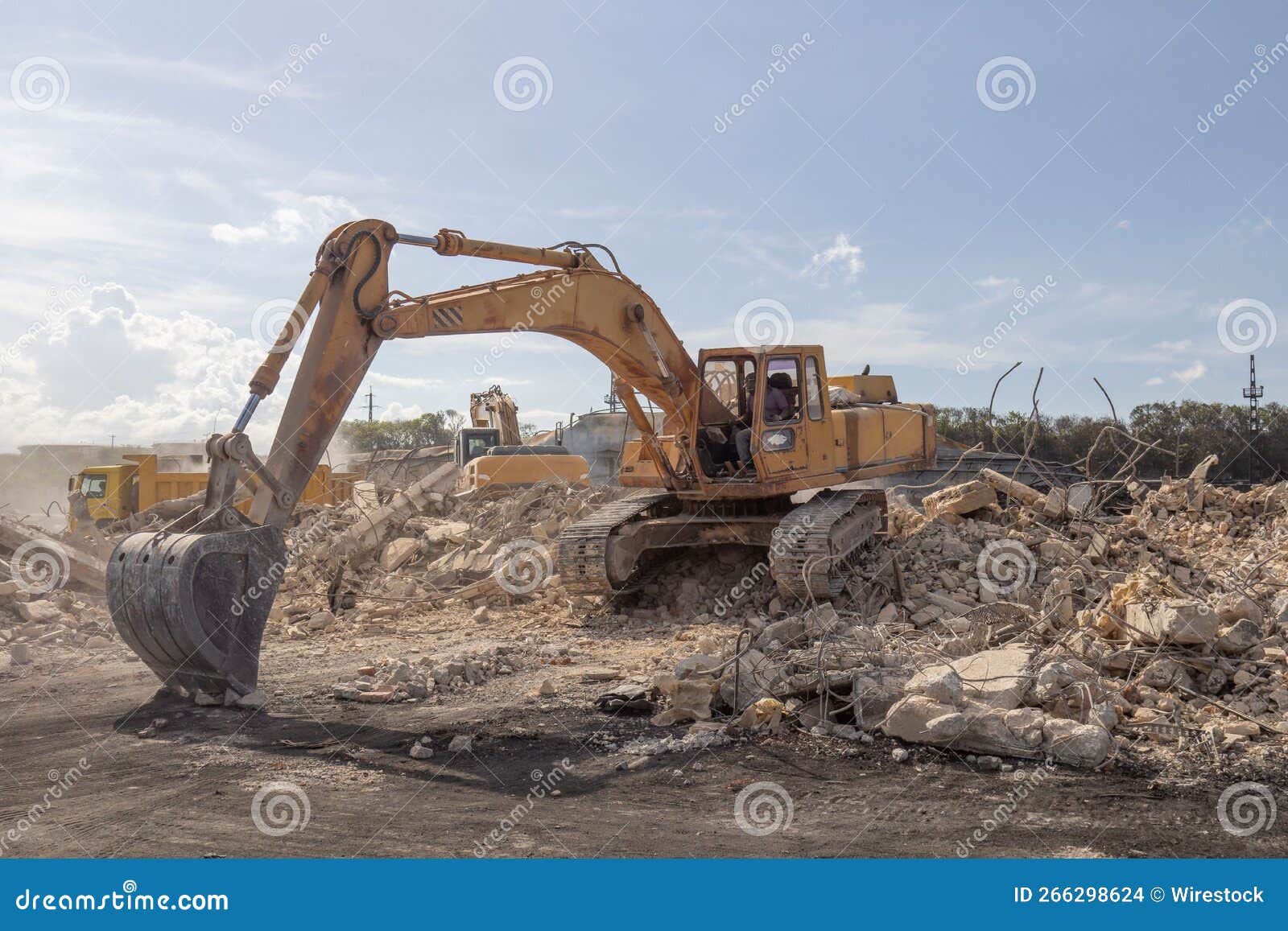 Excavator and Truck Doing Rubble Work Editorial Stock Image - Image of ...