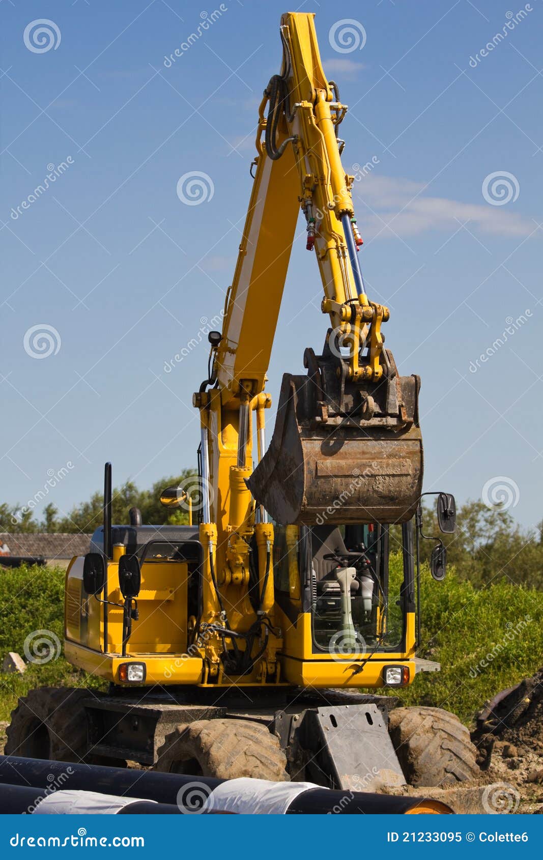 Excavator at work stock image. Image of draglines, site - 21233095