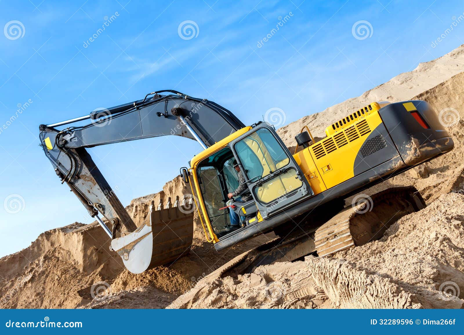 Excavator at Work stock photo. Image of digging, shovel - 32289596