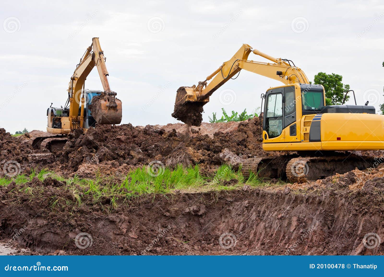 Excavators stock photo. Image of activity, bulldozer - 20100478