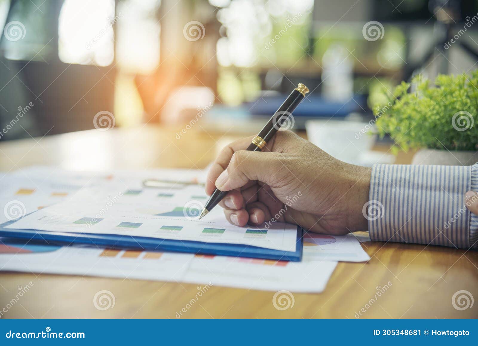Excel Stat Spreadsheet Business Analytics Graph Statistic With Graph And Table Data Number In