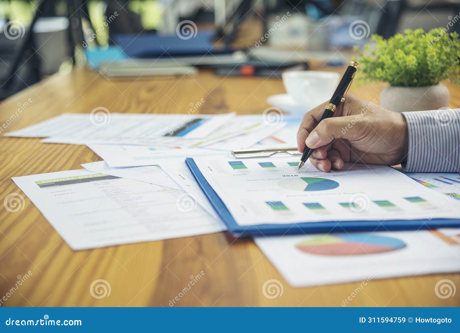 Excel Stat Spreadsheet Business Analytics Graph Statistic With Graph ... Excel Stat Spreadsheet Business Analytics Graph Statistic With Graph ...