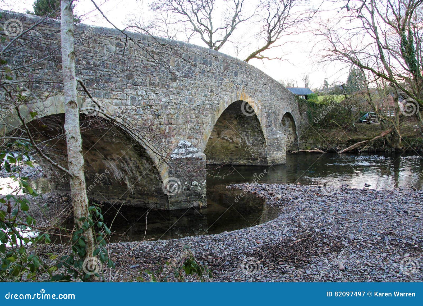 Exebridge bridge stock image. Image of arches, leaves - 82097497