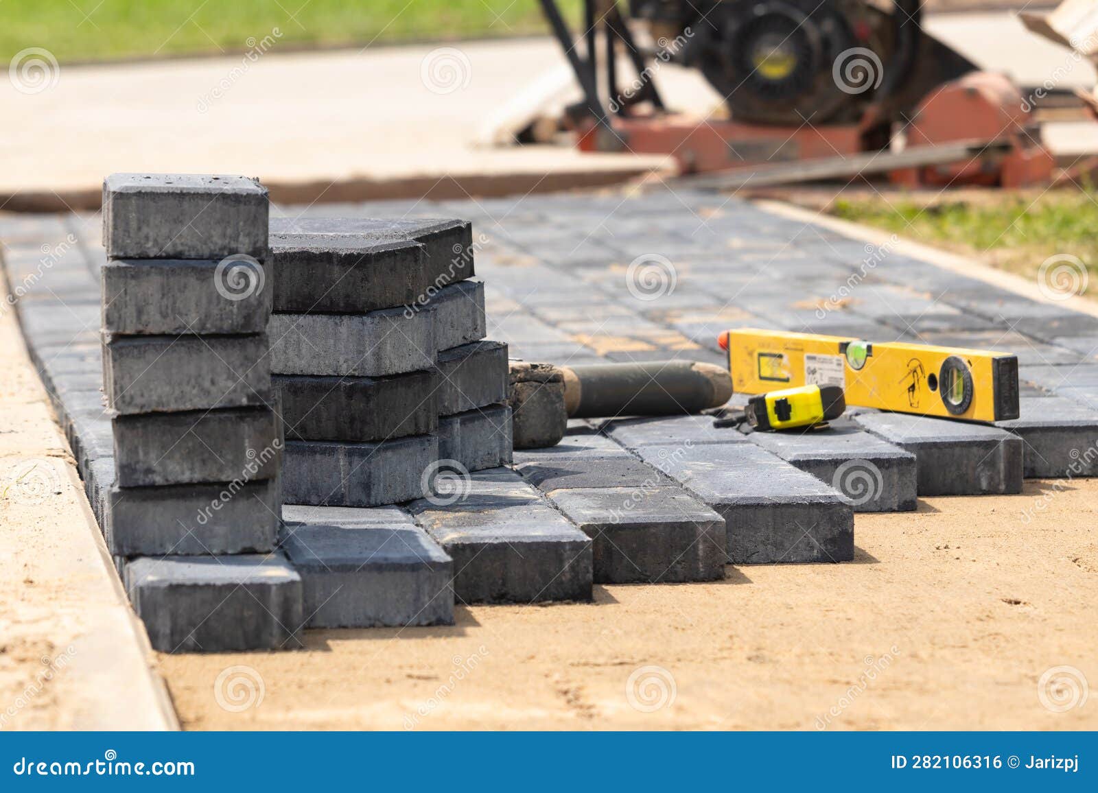 Leveling Pavers Royalty-Free Stock Image | CartoonDealer.com #9178078