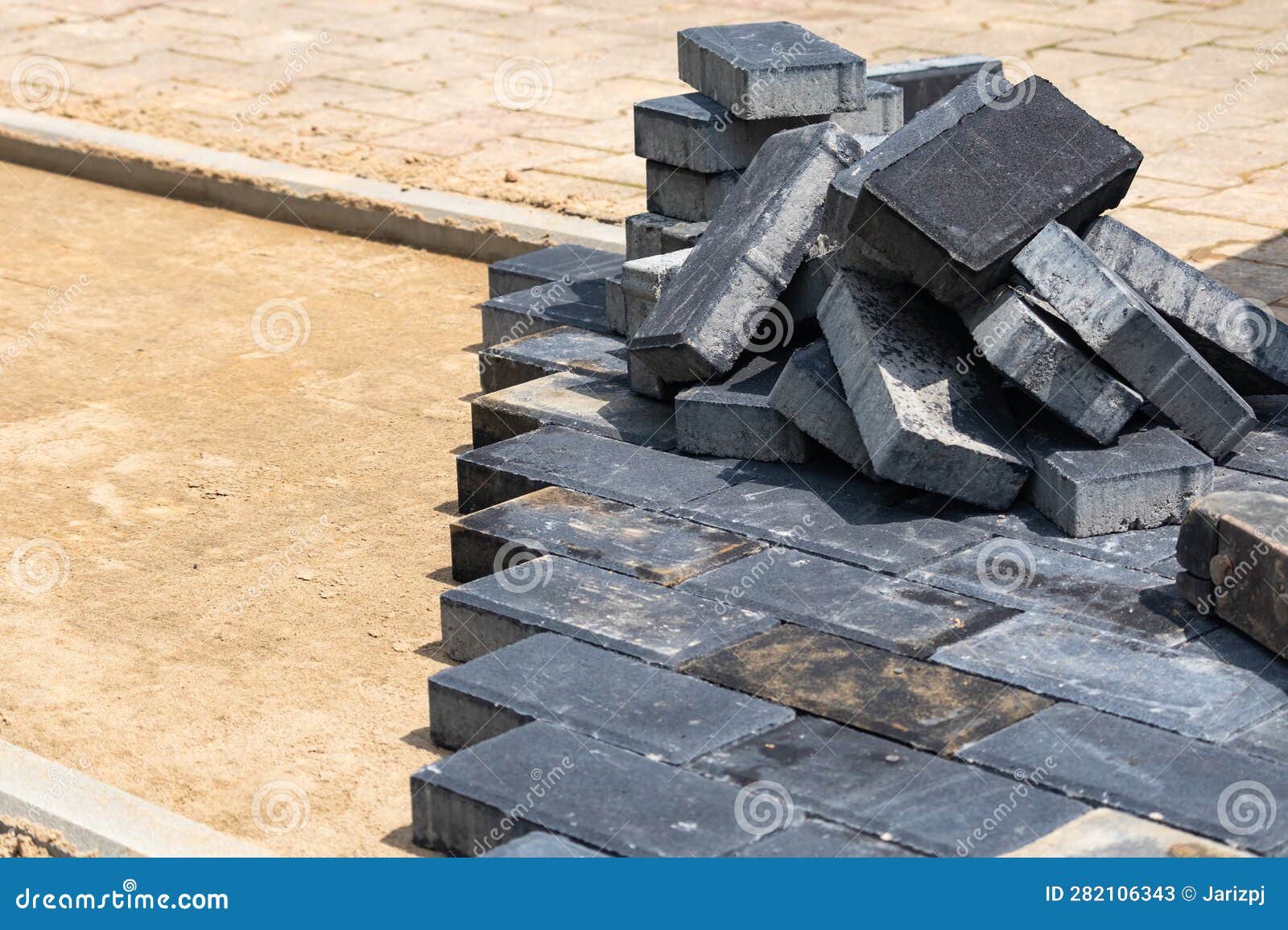 Leveling Pavers Royalty-Free Stock Image | CartoonDealer.com #9178078