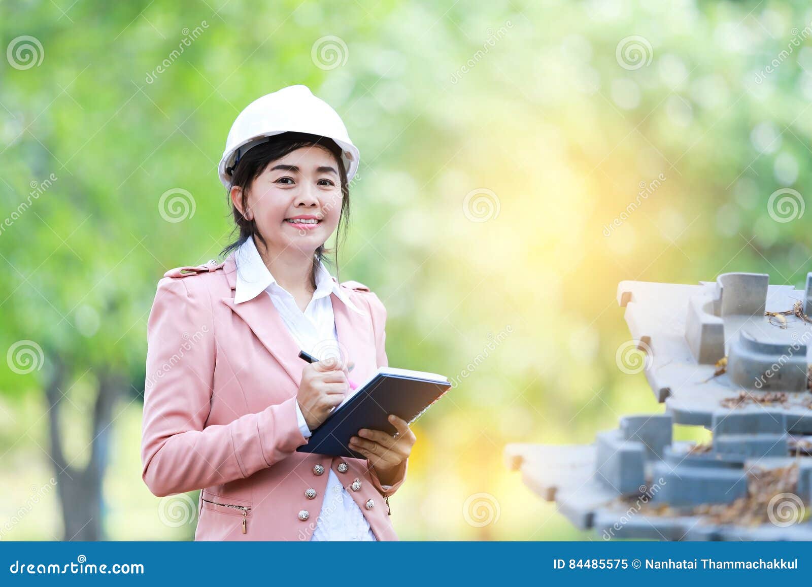 Executive Asian Engineer Woman Stock Image - Image of helmet, manager ...
