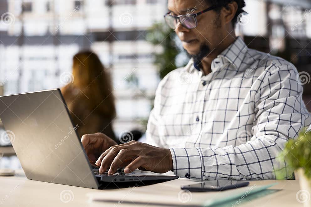 Executive Assistant at a Multinational Company Work on Next Big ...