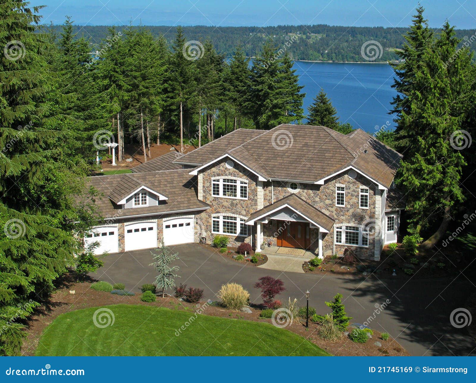 Executive House Exterior stock image. Image of aerial - 21745169