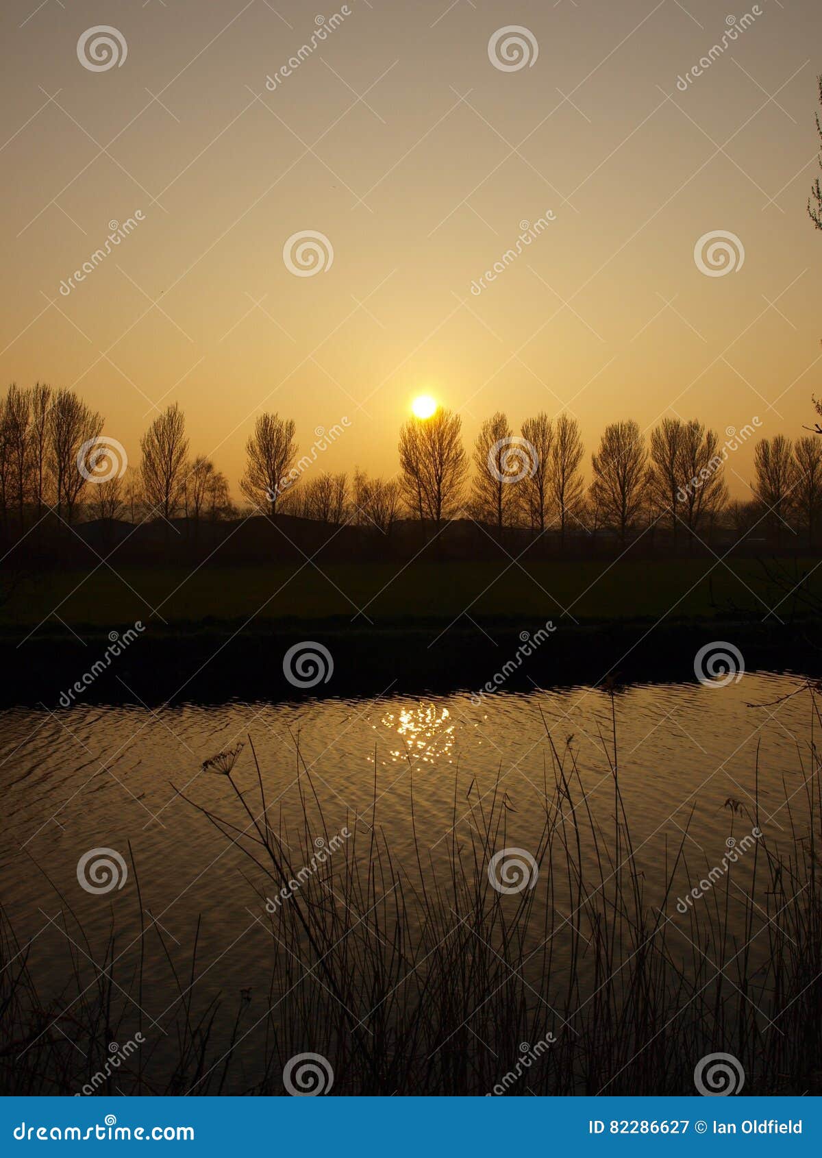 Exeter sunset stock image. Image of sunset, quay, river - 82286627