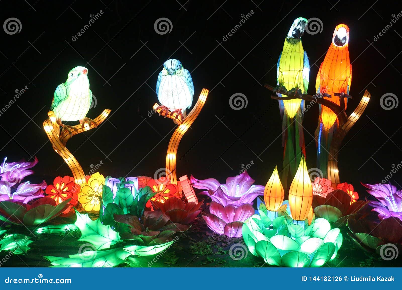 Exhibition of Chinese Lanterns Editorial Photo - Image of abstract ...