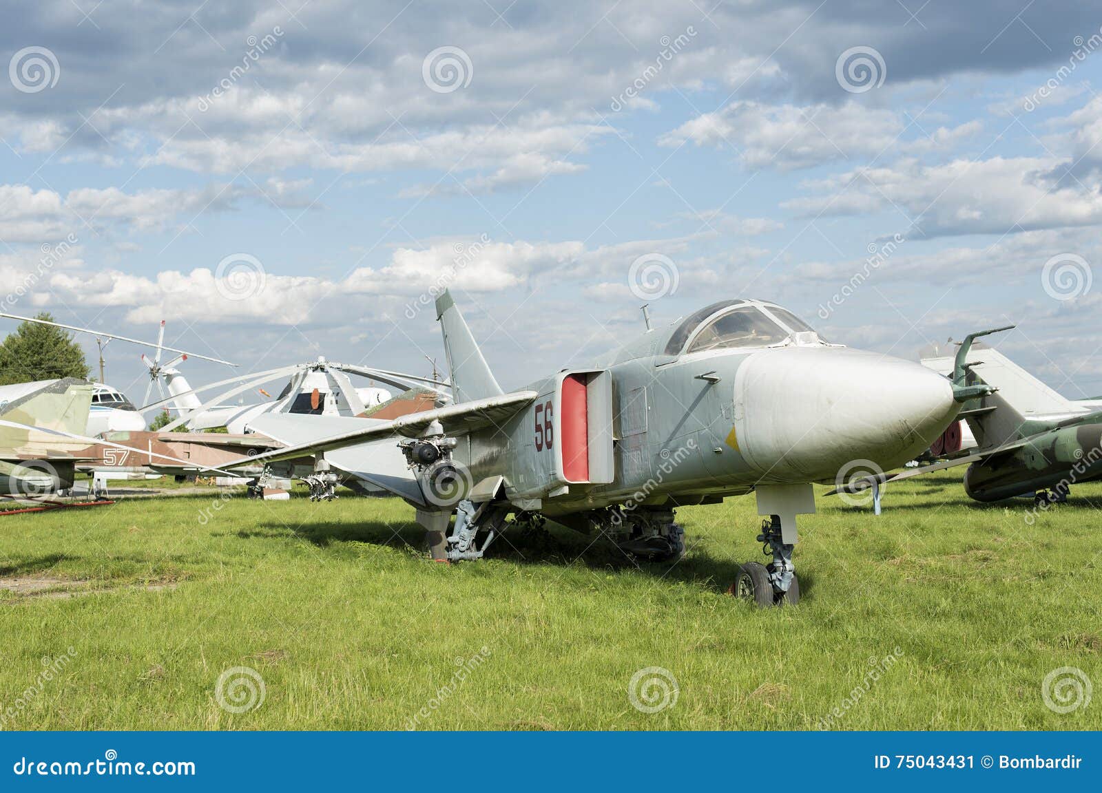Exhibition of Old Model Airplanes Editorial Photo - Image of airplanes ...