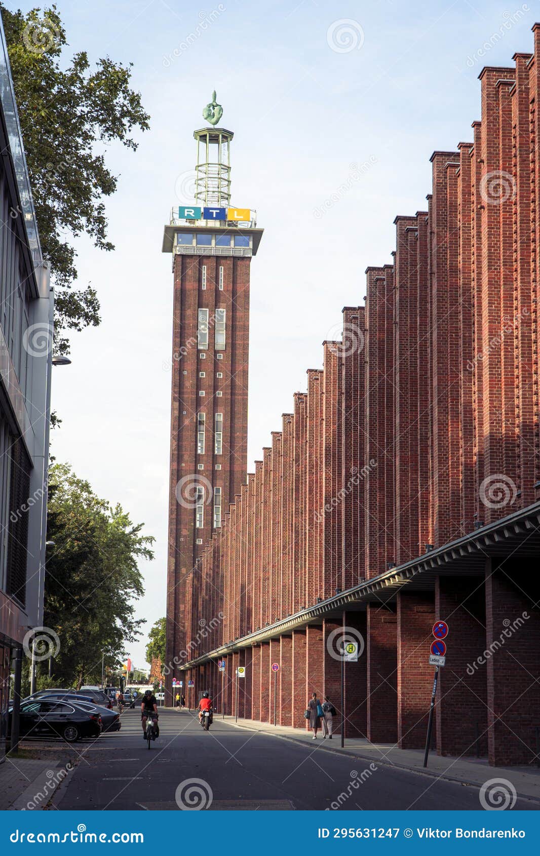 Exhibition Tower of Koelnmesse Cologne Editorial Photography - Image of ...