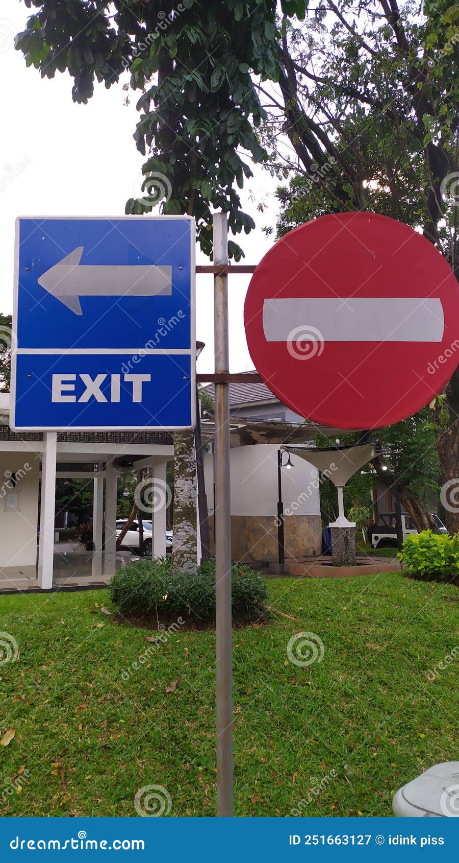 Exit sign and no entry stock image. Image of entry, prohibition - 251663127