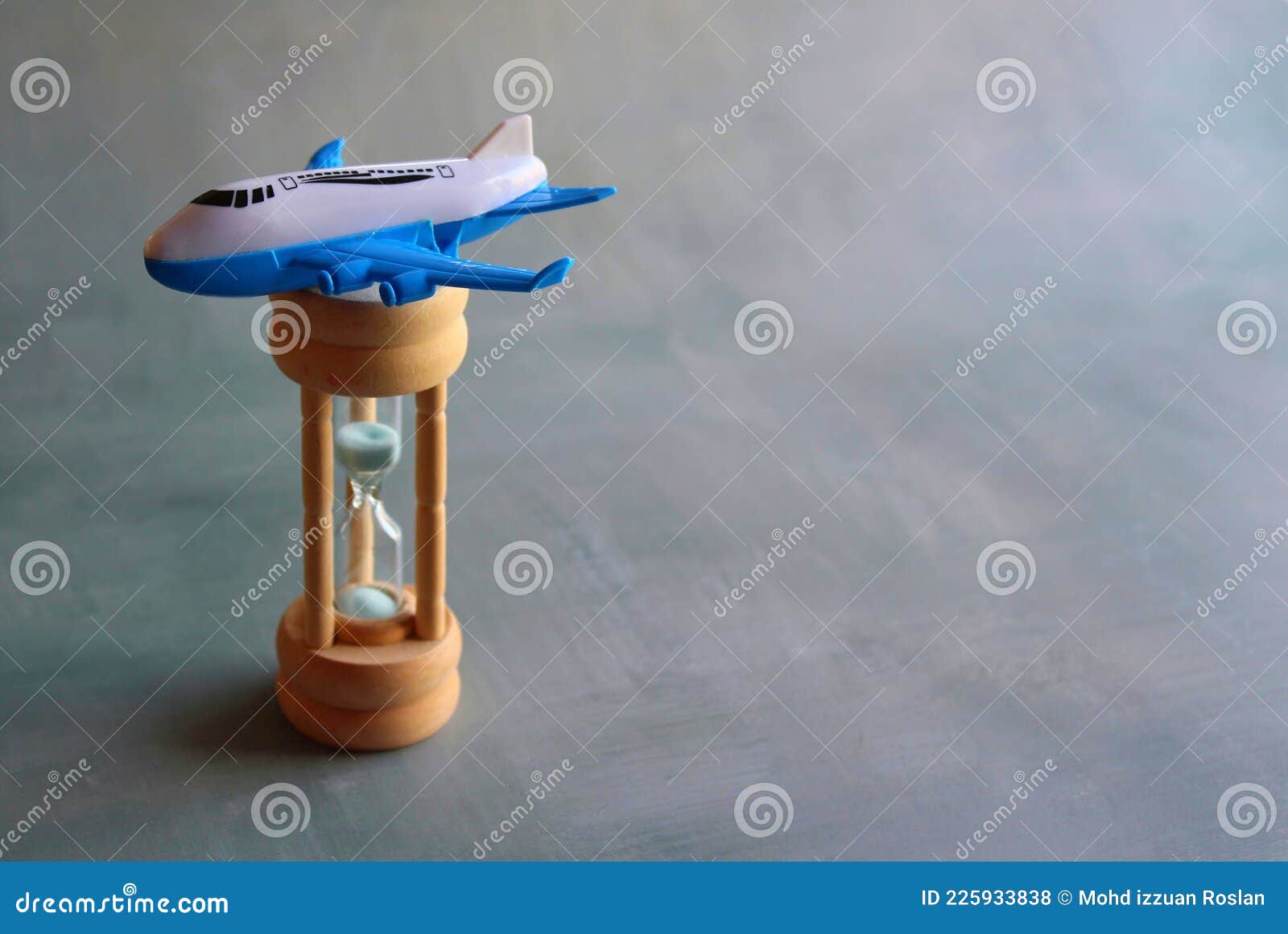Expected Time of Arrival, Flight Delay and Arrival Concept. Stock Photo ...